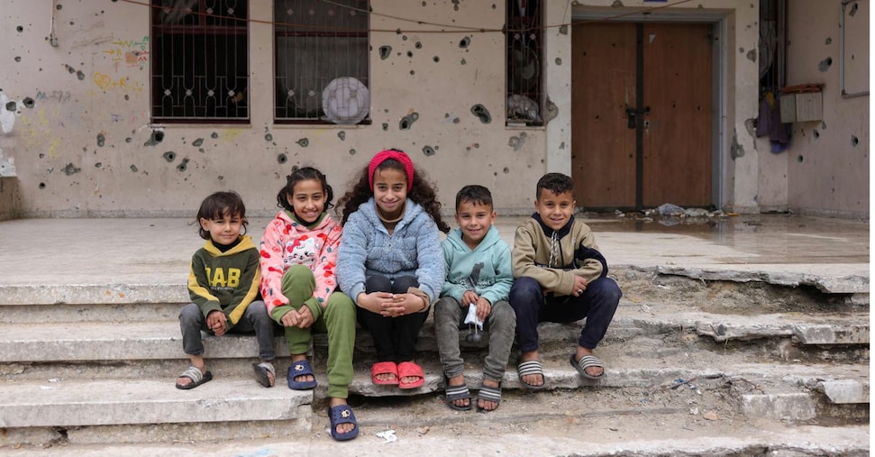 Unicef: a Gaza un milione di bambini senza beni di prima necessità - Il ...