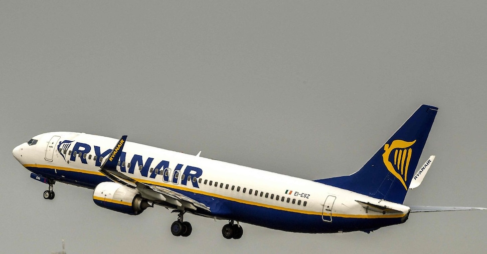 Nuove regole bagaglio a mano: cosa cambia con Ryanair, EasyJet e ITA ...