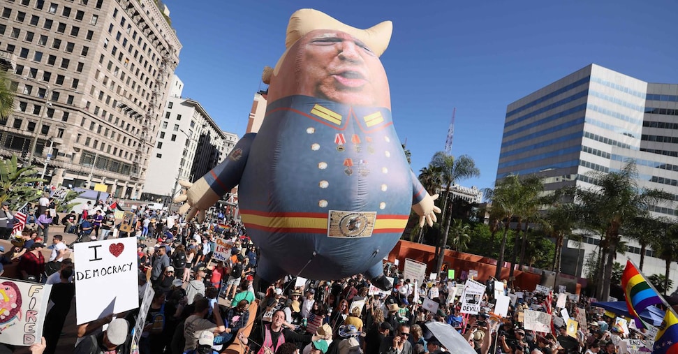 «Hands off», 1.200 proteste anti-Trump in tutti gli Usa - Il Sole 24 ORE