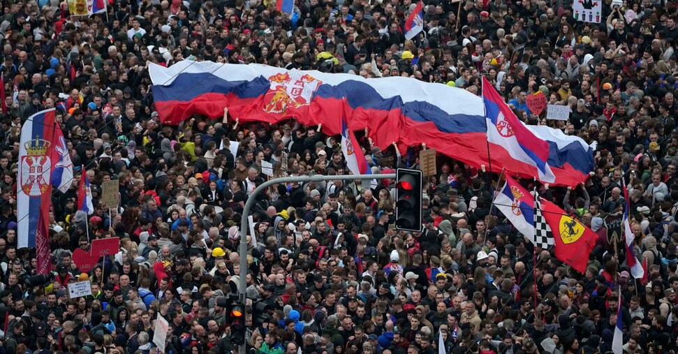 Serbia, new student protests. Bridges blocked in Nis - Il Sole 24 ORE