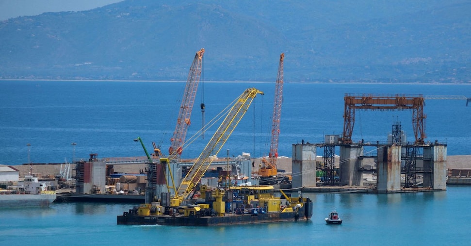 Bayesian diver's death: owner of recovery company investigated - Il ...