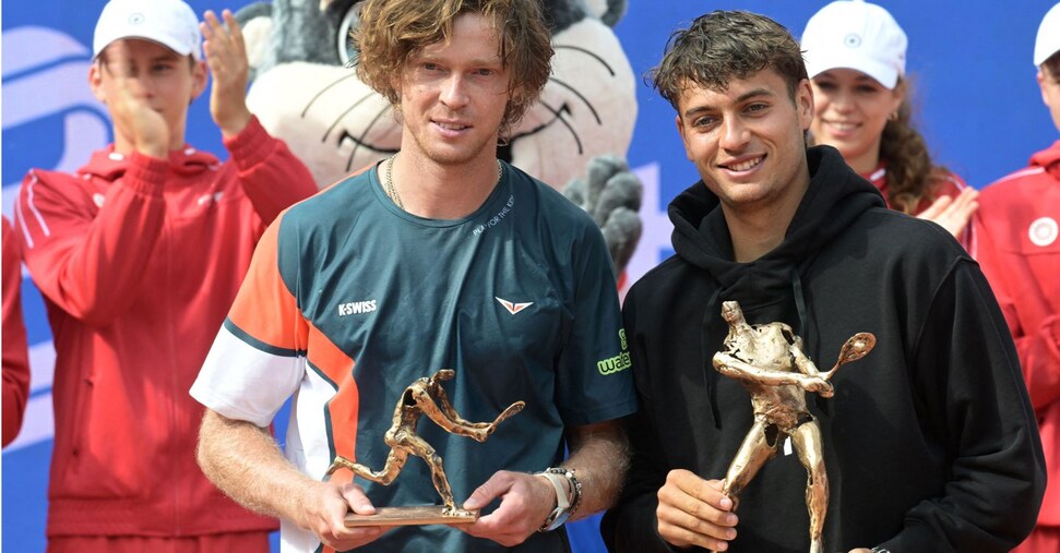 Cobolli e Bolelli-Vavassori: doppio trionfo italiano all'Atp 500 di Amburgo