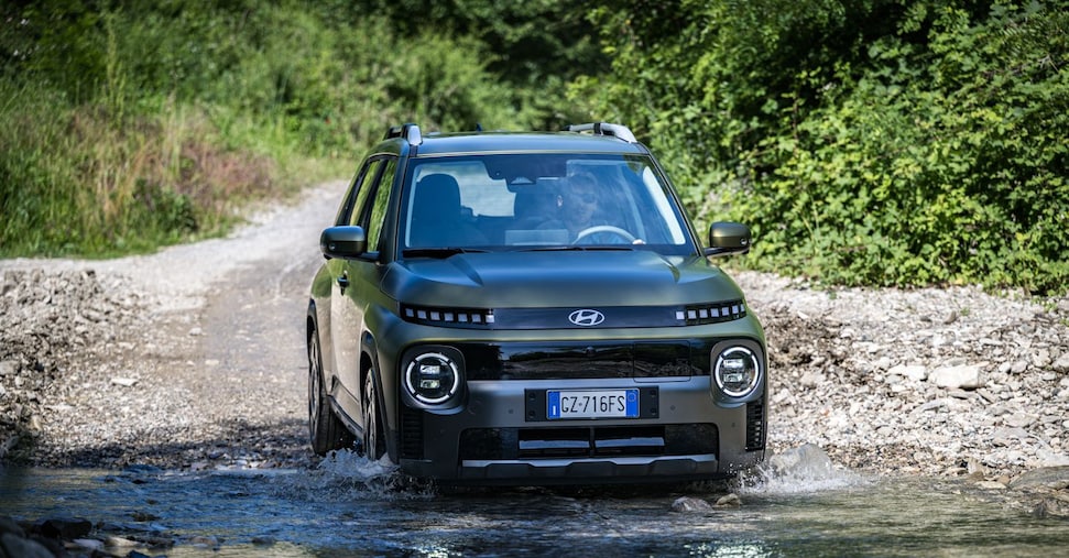 Hyundai Inster Cross, come va la citycar elettrica dal look off road ...