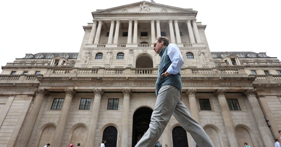 Bank of England taglia i tassi di interesse al 4%. Ma la decisione non ...
