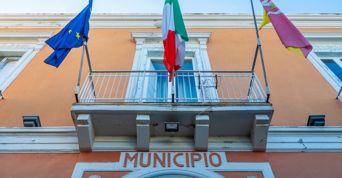 Isabel yvonne and mike she is quite enjoyable, view in