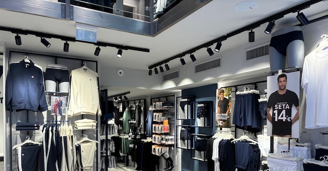 Yamamay e Guess stringono un accordo per linee di intimo - Il Sole 24 ORE