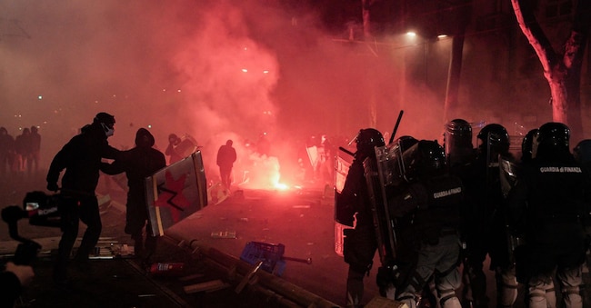 Turin clashes, the alleged police officer's attacker under house arrest ...