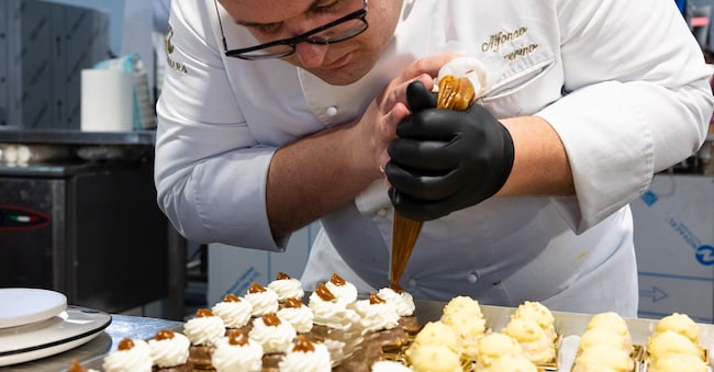 Pastry shop, Elite of Torre Del Greco first at the 'Best Showcase ...