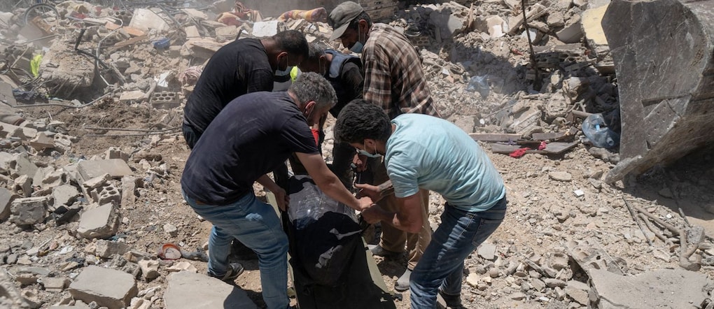 Latest war news. More deaths in Lebanon. Iran-US talks in Switzerland ...