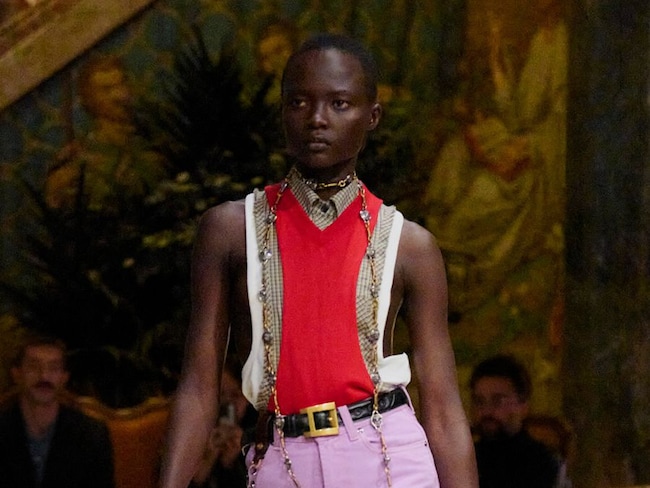 Versace, Dario Vitale lascia la direzione creativa: due giorni fa il ...