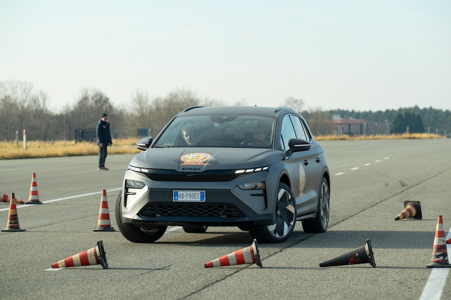 Auto dell’Anno 2026, le 7 finaliste del Car of The Year in pista a ...