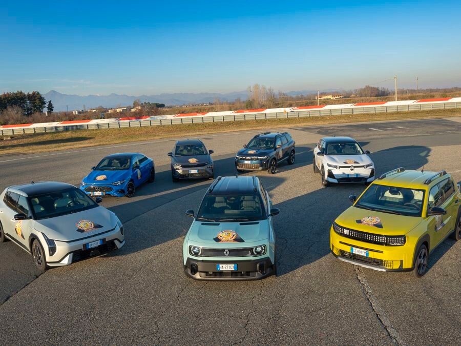 Auto dell’Anno 2026, le 7 finaliste del Car of The Year in pista a ...