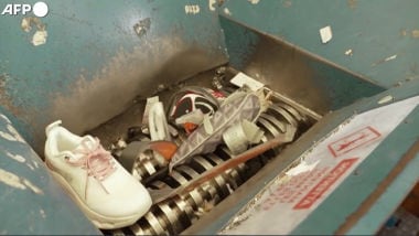 Sequestrati e distrutti 206mila articoli contraffatti a Marsiglia - Il ...