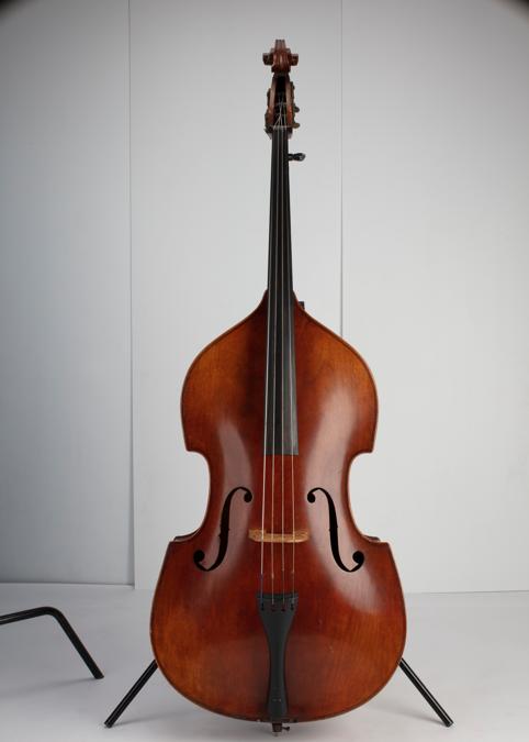 Play it loud, le chitarre che hanno fatto la storia del Rock & Roll al ...