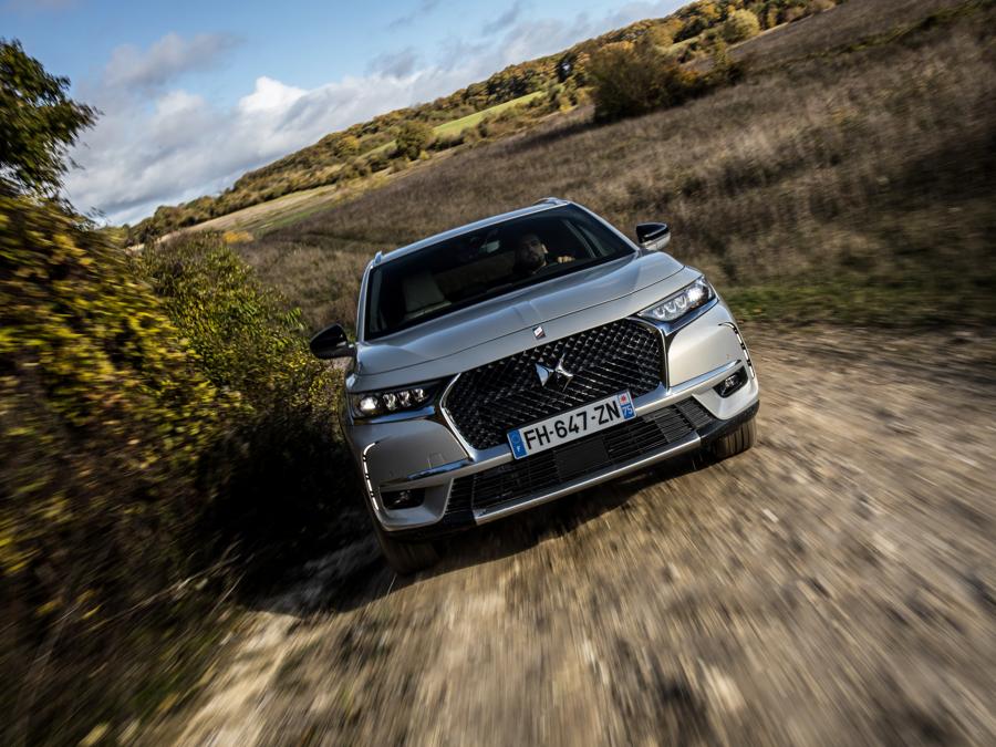 Ds 7 Crossback E-Tense, il suv ibrido plug-in al francese - Il Sole 24 ORE