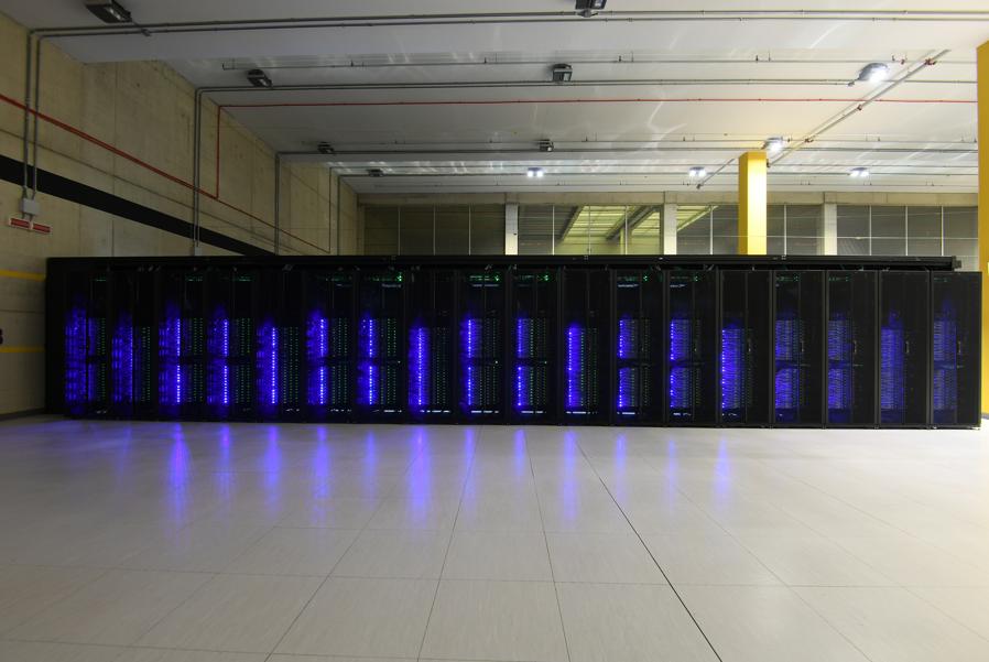 Eni: via al supercalcolatore Hpc5, il più potente al mondo - Il Sole 24 ORE