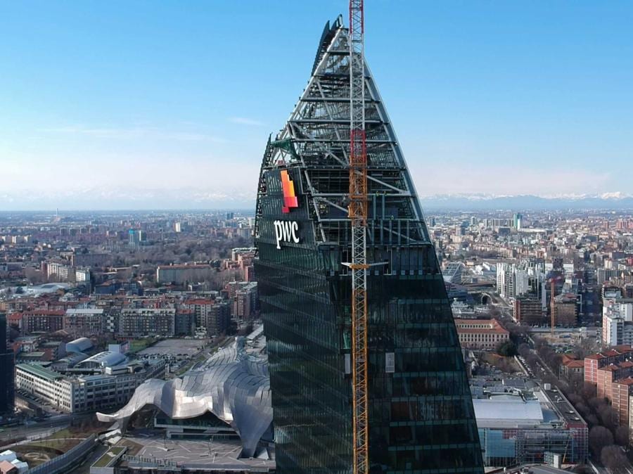 La torre Pwc arriva all’insegna - Il Sole 24 ORE