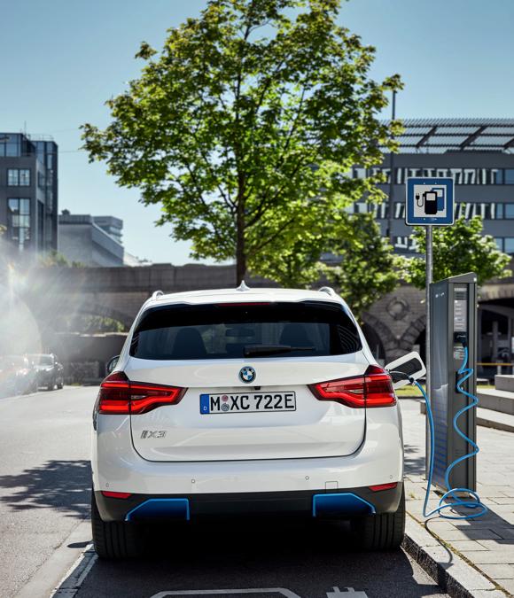 Tutte le foto della Bmw X3 elettrica - Il Sole 24 ORE