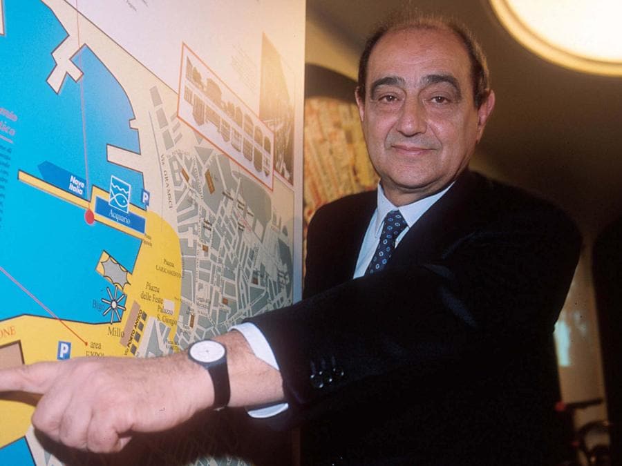 Da Carlo Giuliani a Placanica: volti e storie di quei giorni di sangue ...
