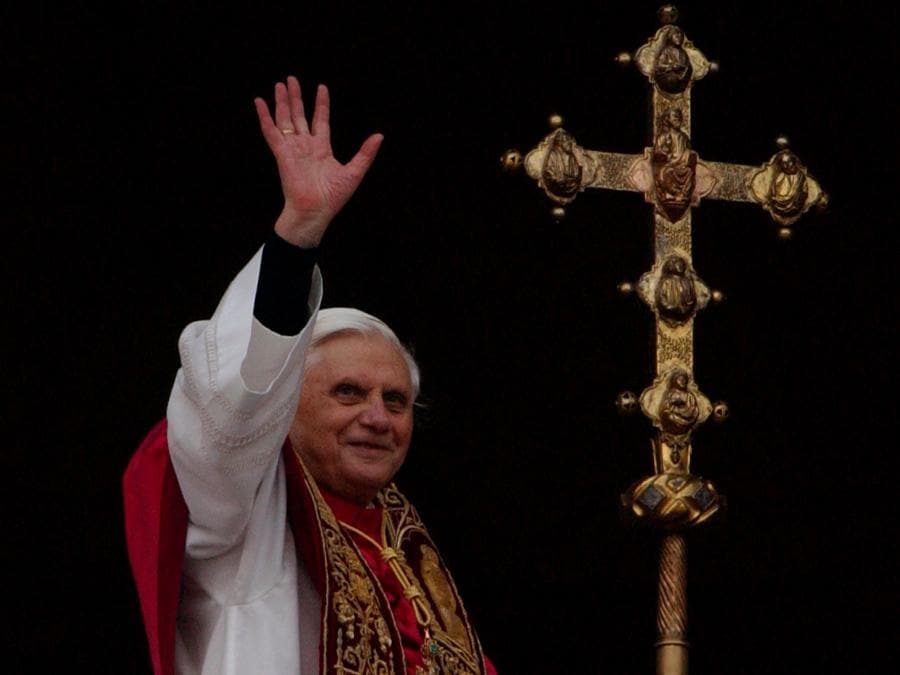 Benedetto XVI, dall'elezione alle dimissioni a sorpresa - Il Sole 24 ORE
