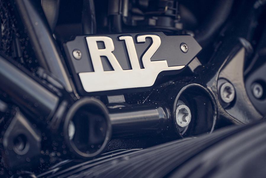 La roadster Bmw R12 NineT 2024 e la nuova cruiser R12 - Il Sole 24 ORE