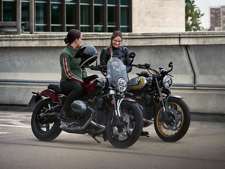 La roadster Bmw R12 NineT 2024 e la nuova cruiser R12 - Il Sole 24 ORE