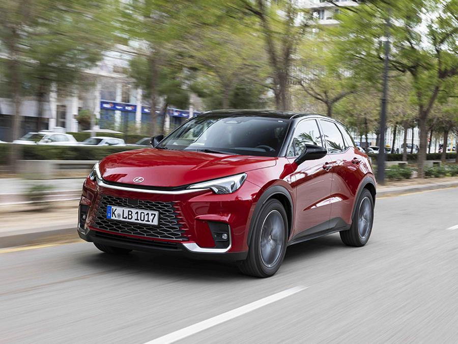 Lexus LBX, le foto del suv compatto ibrido - Il Sole 24 ORE