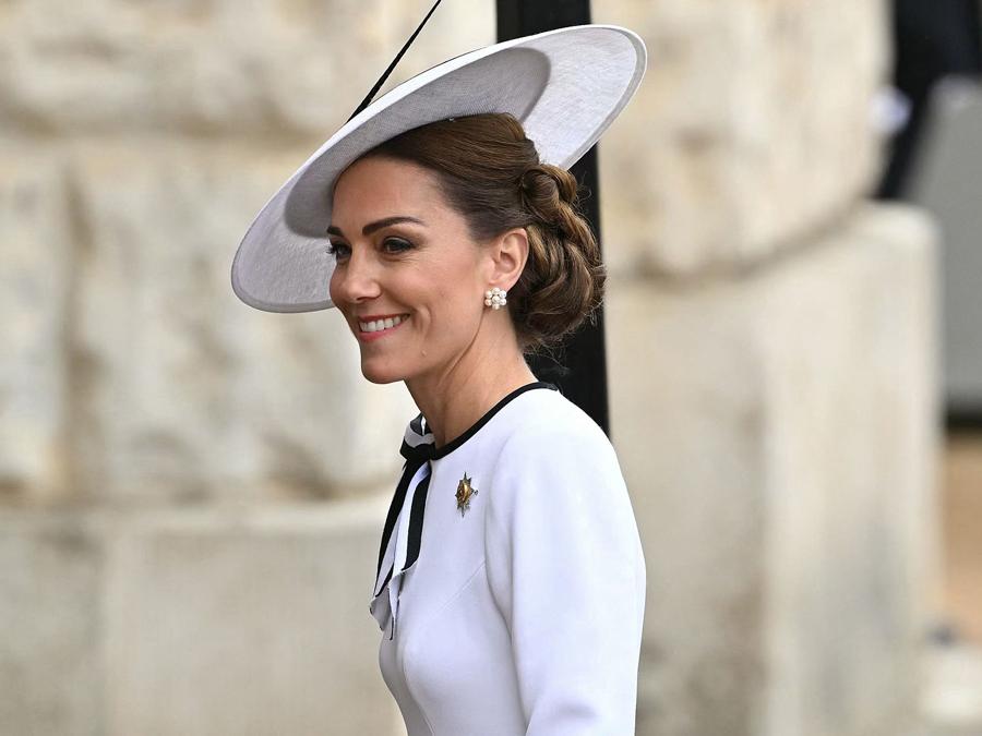 La principessa Kate alla sua prima apparizione dopo sei mesi - Il Sole ...