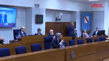 Campania, si insedia il Consiglio regionale. Fico: "Natale tranquillo ...