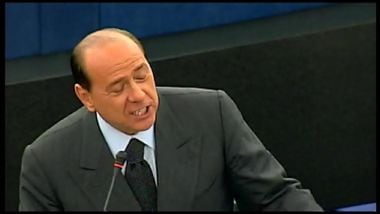Berlusconi e lo scontro con il tedesco Schulz: lo definì "kapo" - Il ...