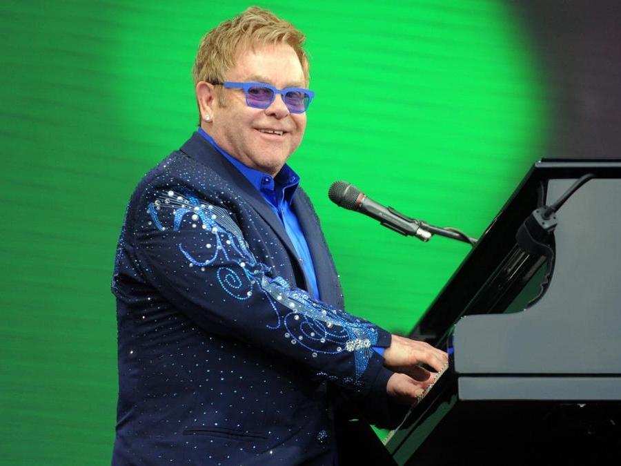 Elton John, mezzo secolo di «pop art» formato canzone - Il Sole 24 ORE