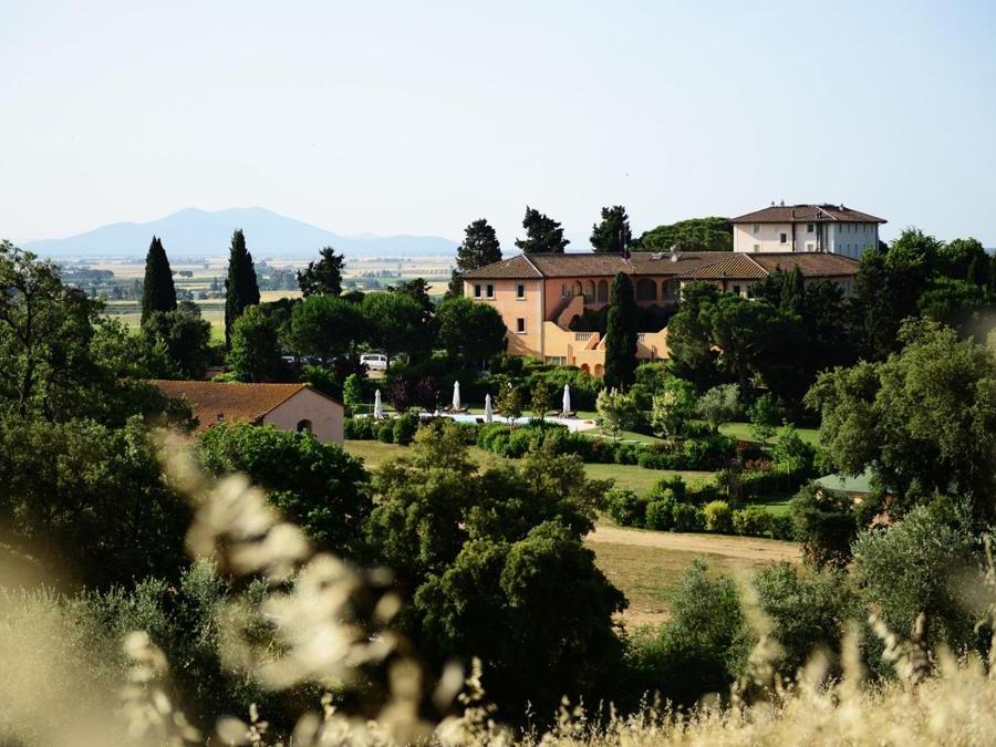 Vini, hotel e benessere: la formula del lusso secondo la famiglia ...