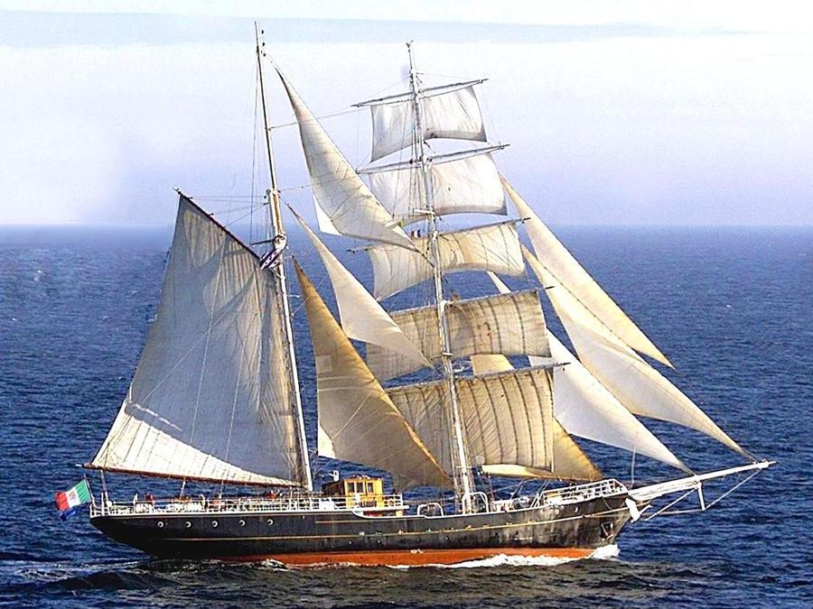 Nave Italia, partenza contro i pregiudizi - Il Sole 24 ORE