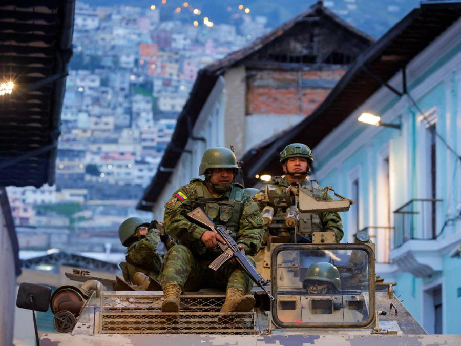 Ecuador verso la guerra civile - Il Sole 24 ORE
