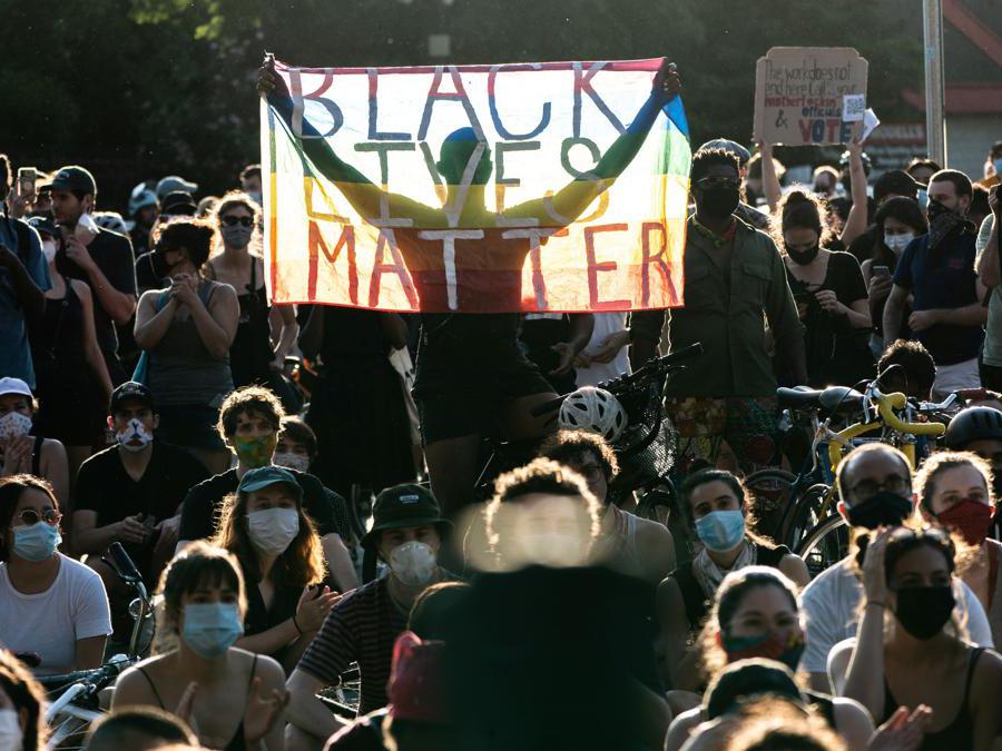 La protesta Usa contro il razzismo diventa globale - Il Sole 24 ORE