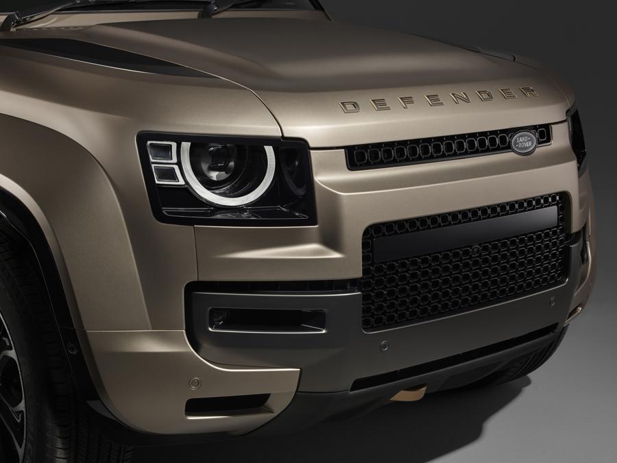 Land Rover Defender Octa, le foto - Il Sole 24 ORE