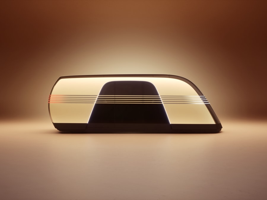 Tesla Robocab, le foto del monovolume a guida autonoma - Il Sole 24 ORE